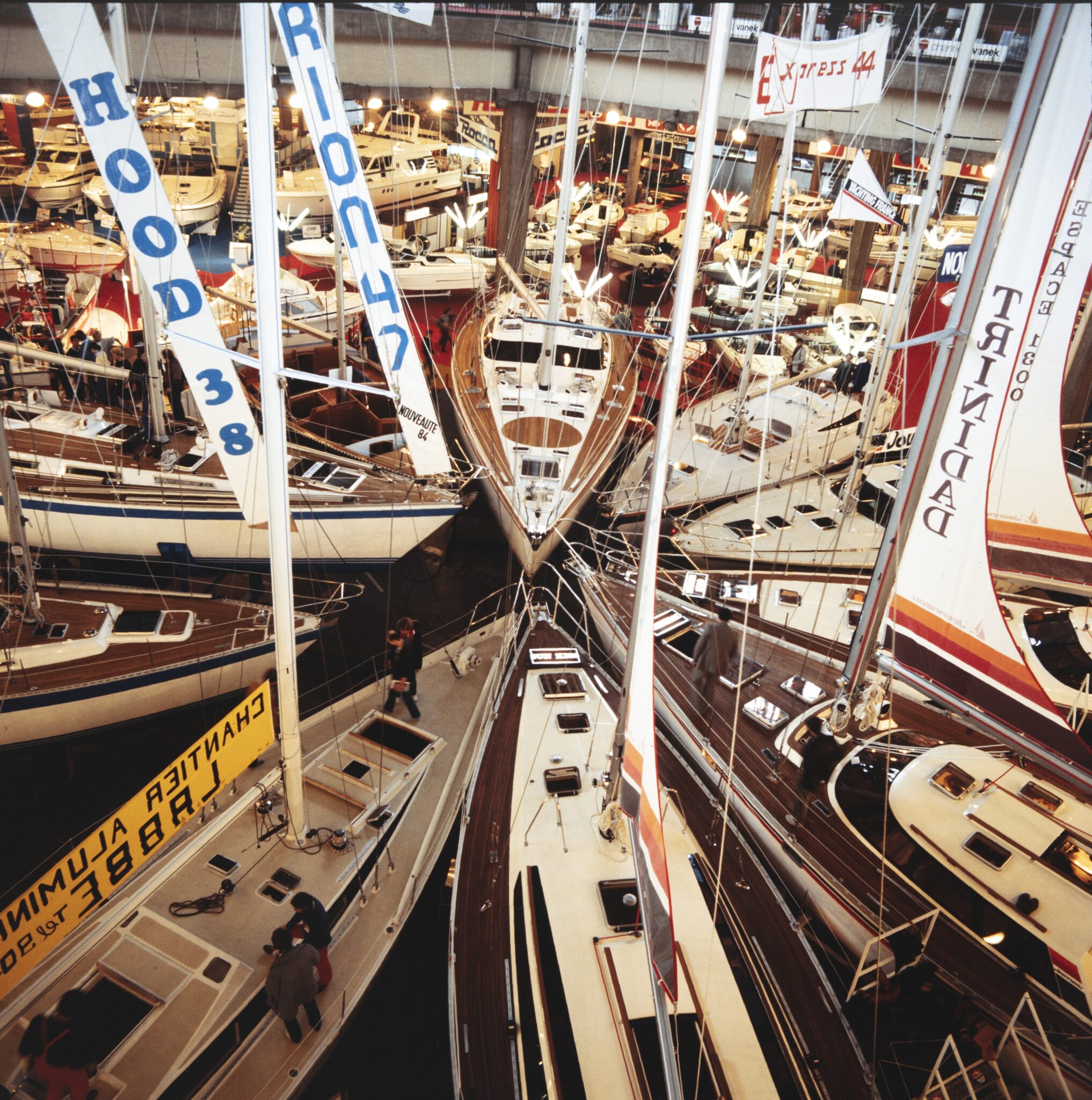 Du CNIT au Bourget : Annette Roux, témoin et actrice de l’évolution des ...